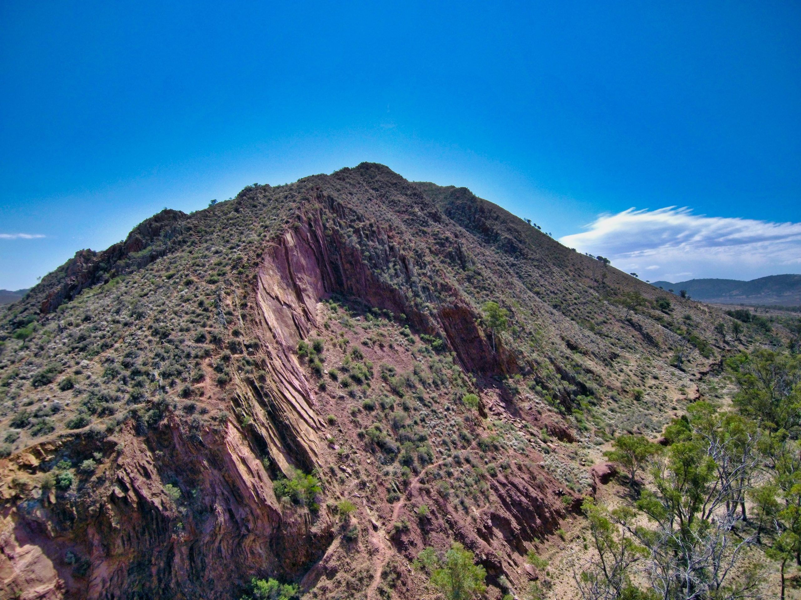 Flinders Ranges Tours: Wilpena Walks & Outlandish Landscapes | Travel ...