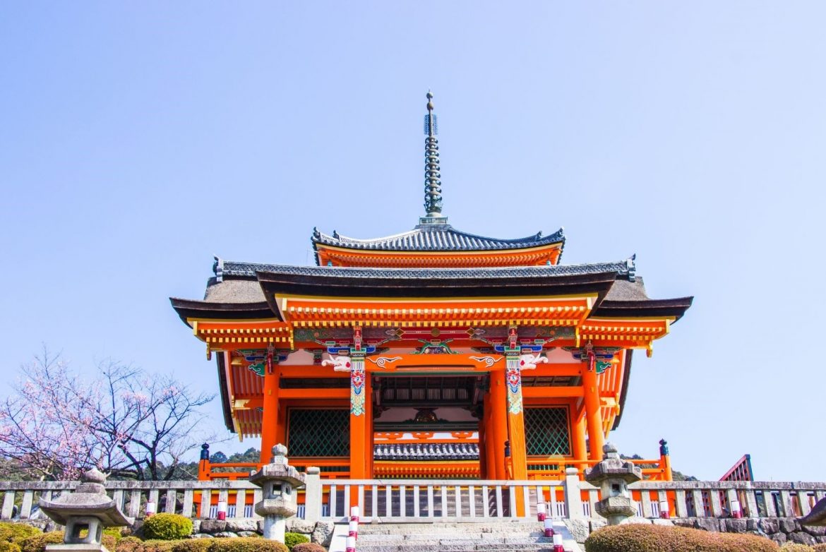 Famous Temples in Japan: A Journey into the Spiritual Realm | Travel ...