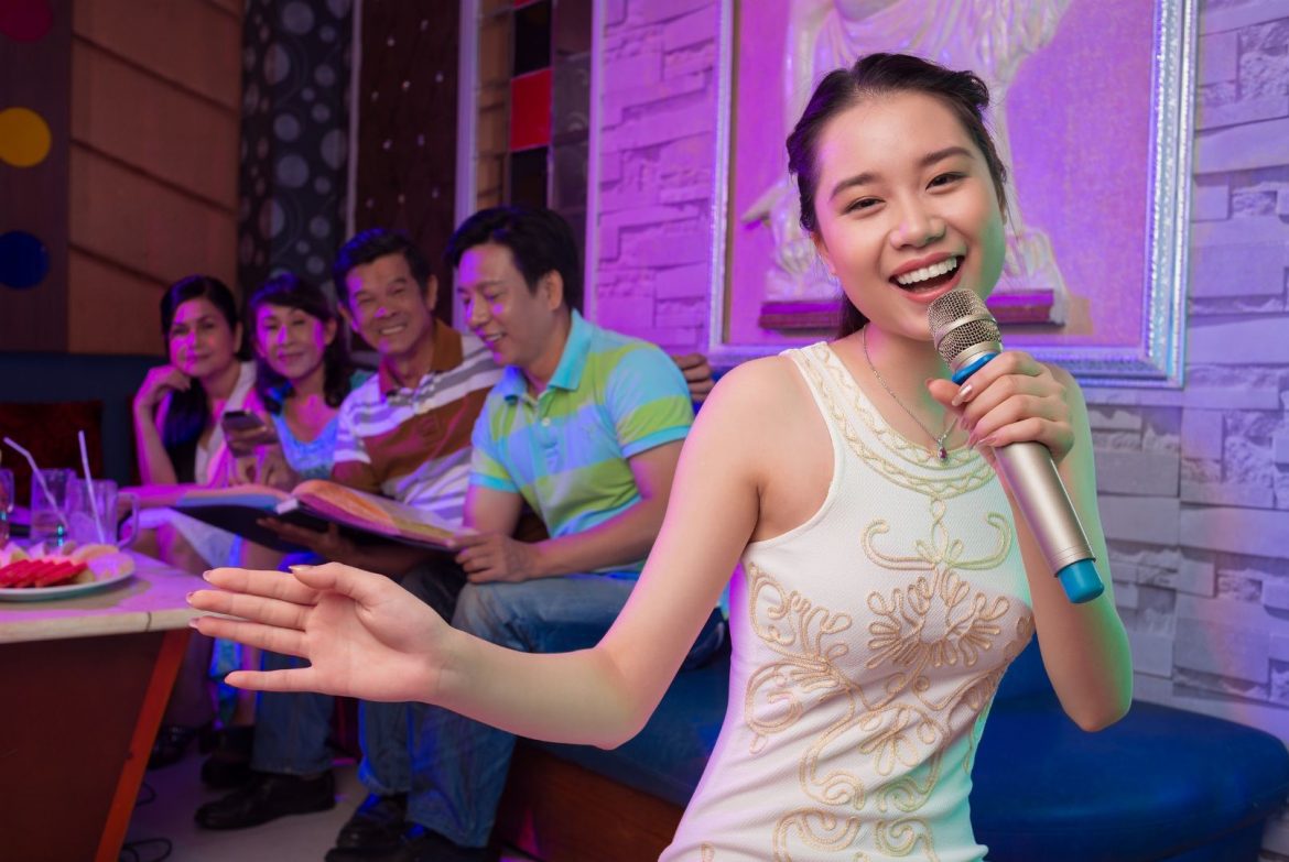 Entertainment in Japan: A Fusion of Tradition and Pop Culture | Travel ...