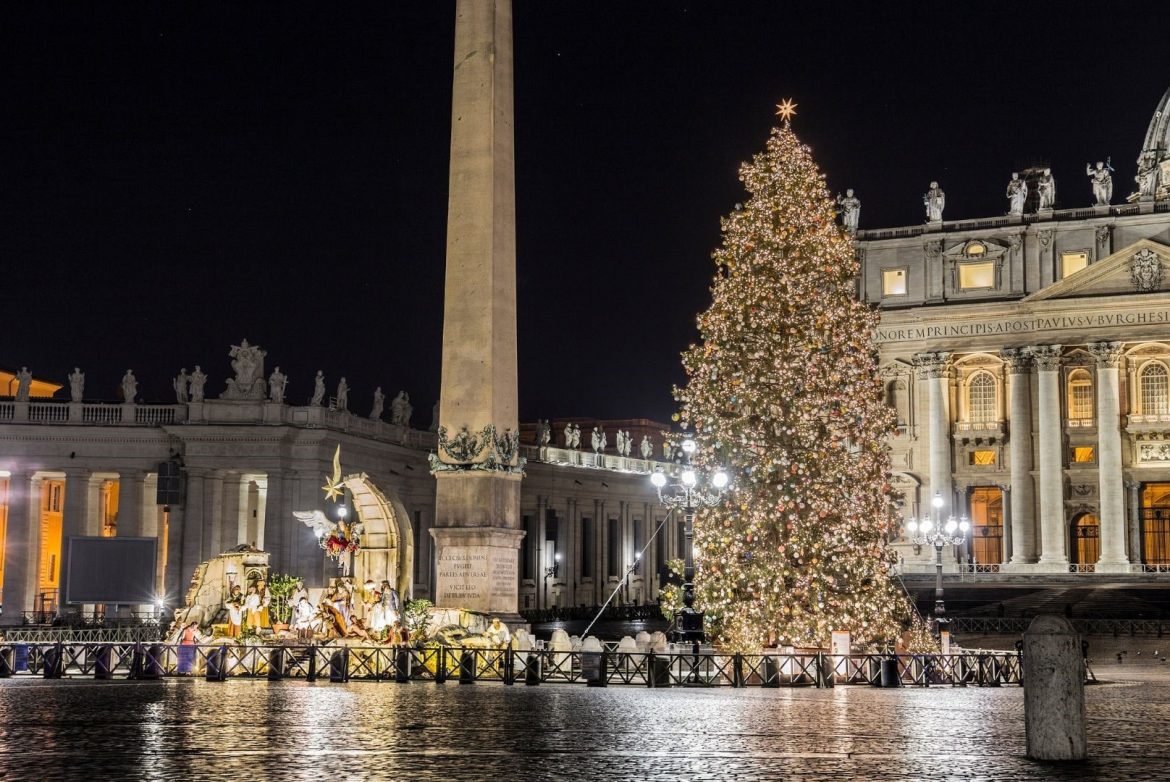 Italy in December: A Traveller's Paradise | Travel Journal by Designer ...