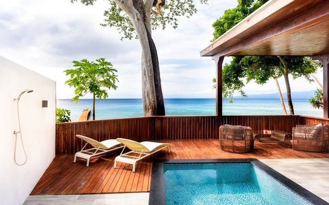 Stay at the Top Fiji Luxury Resorts on this Islands Getaway | Designer ...